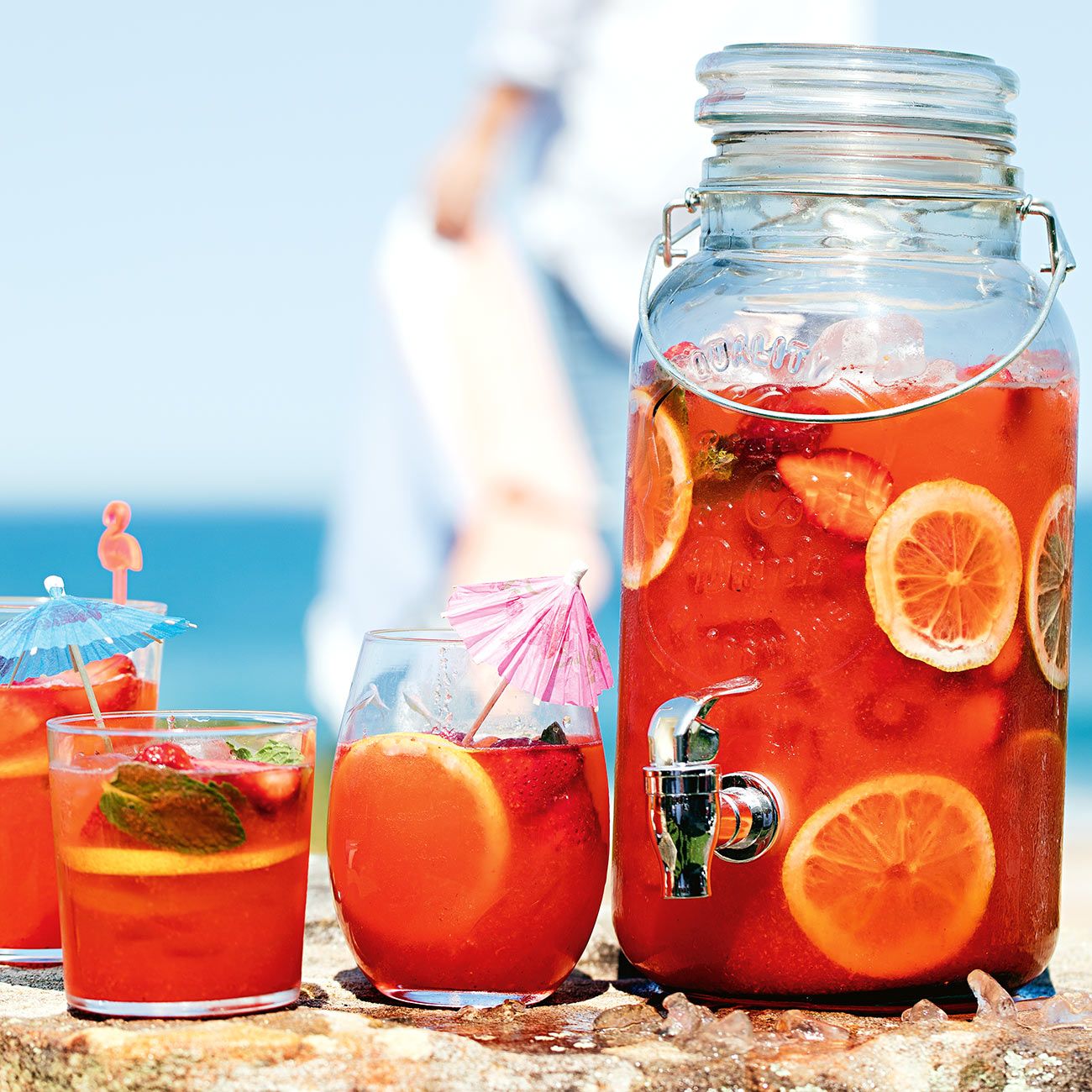 Strawberry Lemonade Recipe | Woolworths