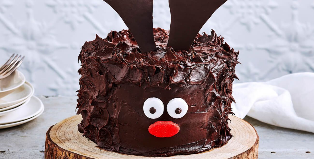 Reindeer Layered Mud Cake Recipe | Woolworths