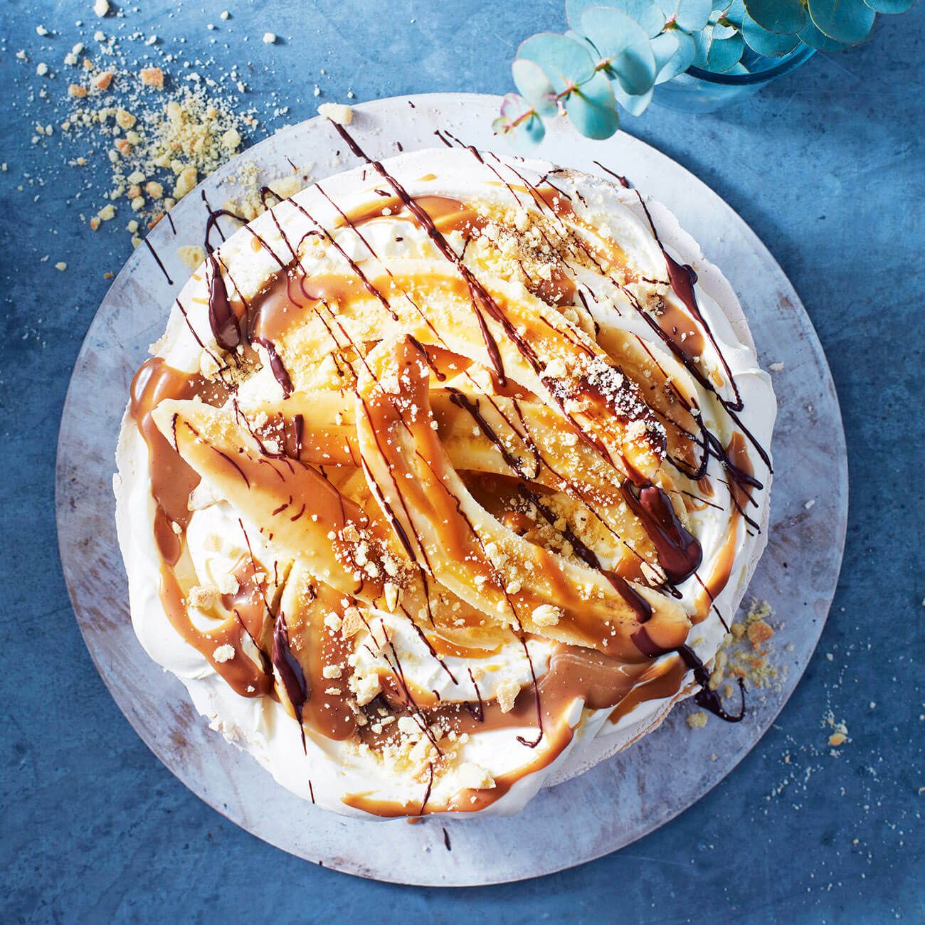 Salted Caramel Banoffee Pavlova Recipe | Woolworths