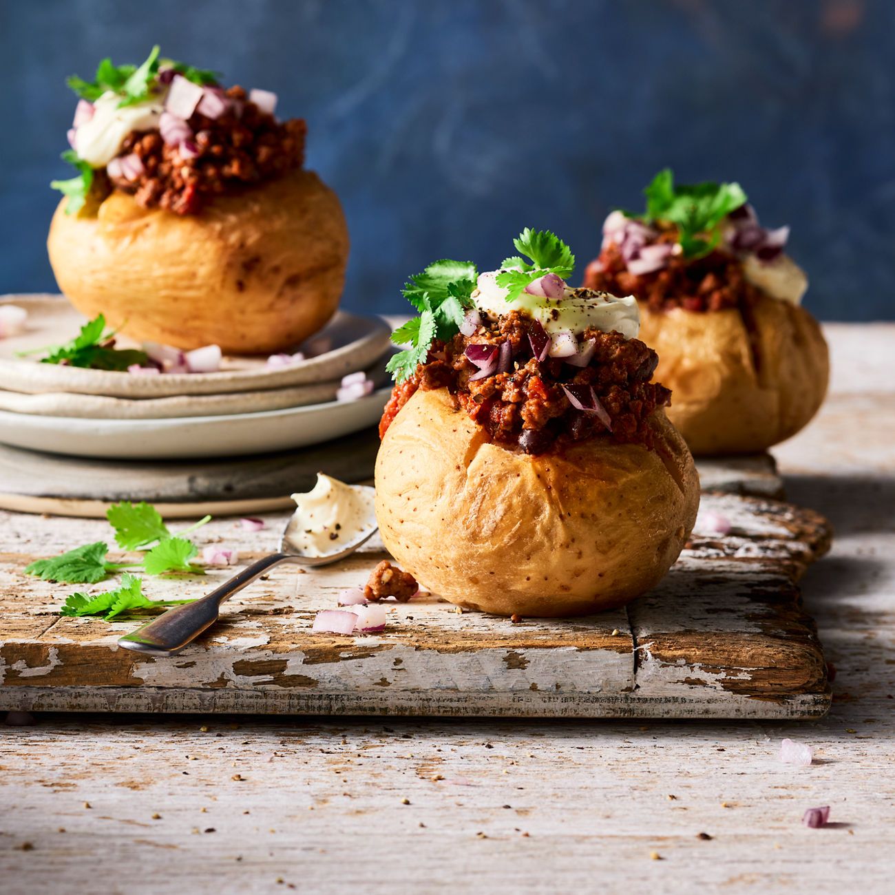 Chilli con carne jacket potatoes Recipe | Woolworths