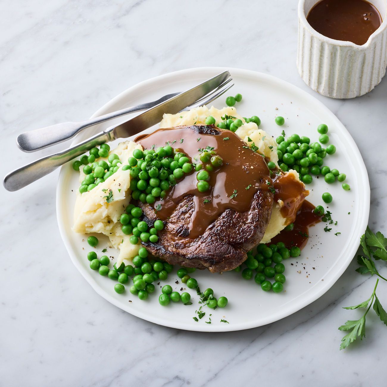 Hearty steak & mash Recipe | Woolworths