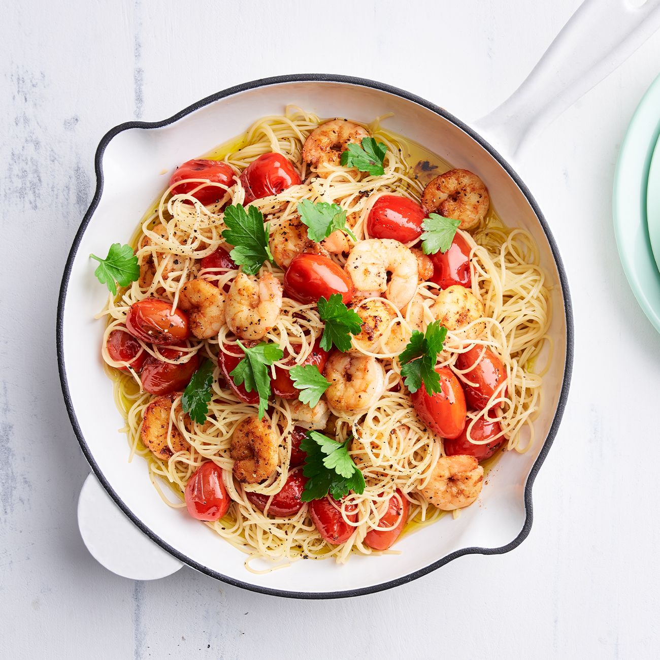 Quick Garlic-Infused Tomato & Prawn Pasta Recipe | Woolworths