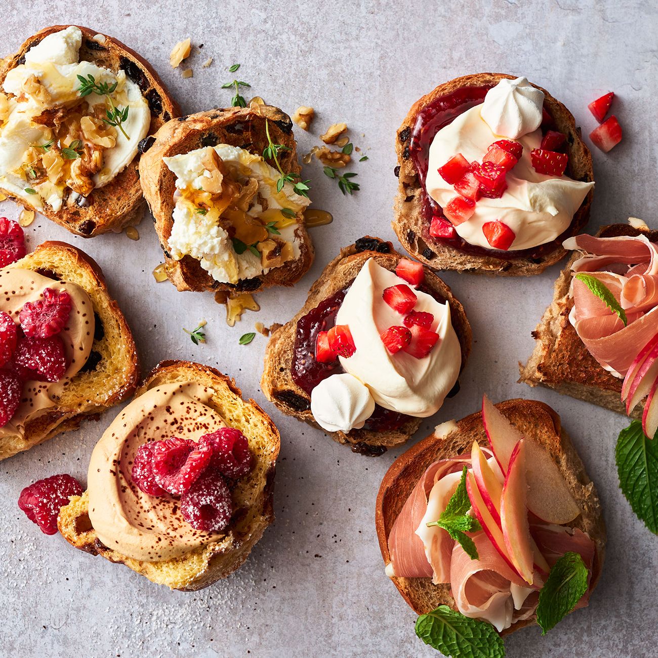 Hot Cross Buns with Toppings Recipe | Woolworths