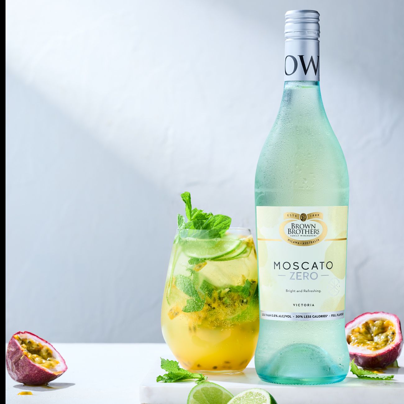 Moscato & passionfruit mojito Recipe | Woolworths