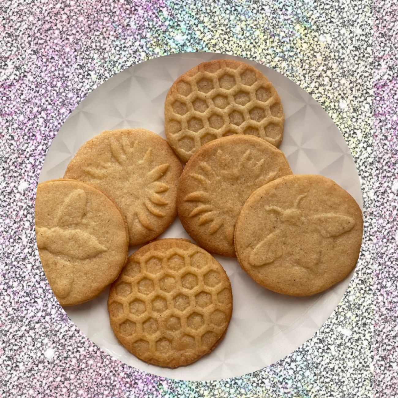 Easy Honey and Spice Biscuits Recipe | Woolworths