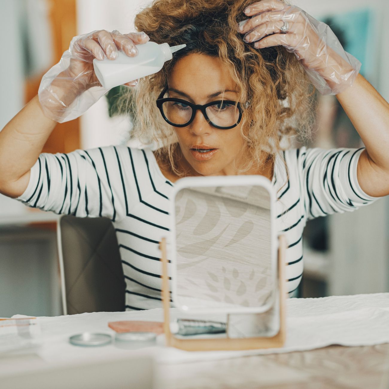 DIY guide to colouring your hair at home | Woolworths