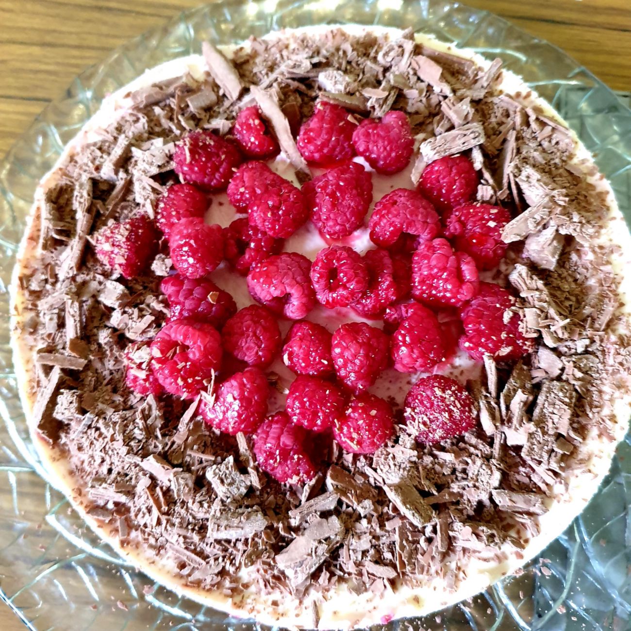 Raspberry & Chocolate Flake Cheesecake Recipe | Woolworths